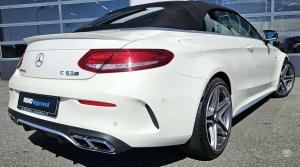 White Mercedes-Benz C 63 AMG 2017 in Klaipeda, with an engine capacity of 3.98 L and mileage of 76 thousand km for 46900 €, photo 15 on AUTOMOTO.COM.LV