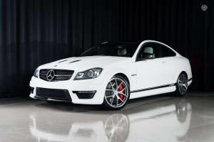 White Mercedes-Benz C 63 AMG 2014 in Vilnius, with an engine capacity of 6.21 L and mileage of 23 thousand km for 48998 €, photo  on AUTOMOTO.COM.LV