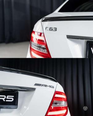 White Mercedes-Benz C 63 AMG 2014 in Vilnius, with an engine capacity of 6.21 L and mileage of 23 thousand km for 48998 €, photo 17 on AUTOMOTO.COM.LV