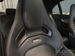 Белый Мерседес Ц 63 АМГ 2017 в Рига, объемом двигателя 4.00 л и пробегом 97 тыс. км за 35990 €, фото 16 на AUTOMOTO.COM.LV