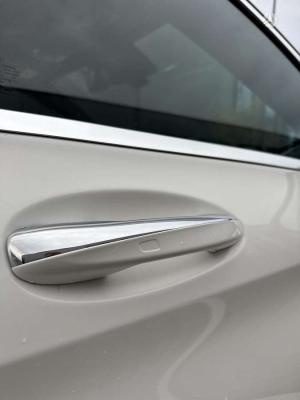 White Mercedes-Benz C 63 AMG 2016 in Vilnius, with an engine capacity of 3.98 L and mileage of 160 thousand km for 31000 €, photo 23 on AUTOMOTO.COM.LV