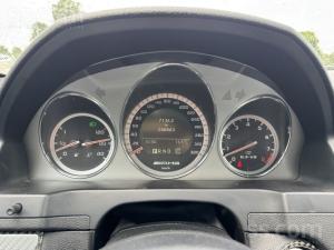 Белый Мерседес Ц 63 АМГ 2009 в Рига, объемом двигателя 6.20 л и пробегом 0 тыс. км за 18450 €, фото 19 на AUTOMOTO.COM.LV