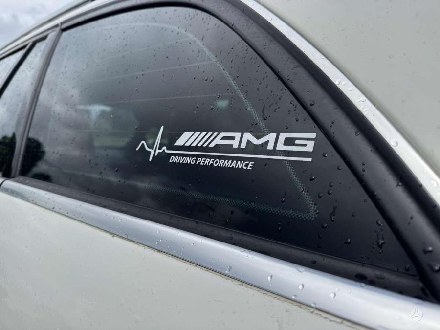 Balts Mercedes-Benz C 63 AMG 2009 Rīga, ar dzinēja tilpumu 6.21 L un nobraukumu 260 tūkst. km par 15450 €, foto 10 vietnē AUTOMOTO.COM.LV
