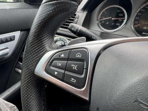 Balts Mercedes-Benz C 63 AMG 2009 Rīga, ar dzinēja tilpumu 6.21 L un nobraukumu 260 tūkst. km par 15450 €, foto 25 vietnē AUTOMOTO.COM.LV