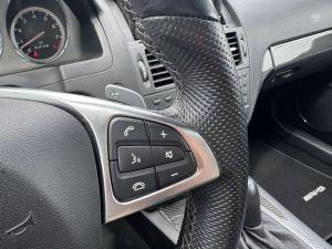 Balts Mercedes-Benz C 63 AMG 2009 Rīga, ar dzinēja tilpumu 6.21 L un nobraukumu 260 tūkst. km par 15450 €, foto 26 vietnē AUTOMOTO.COM.LV