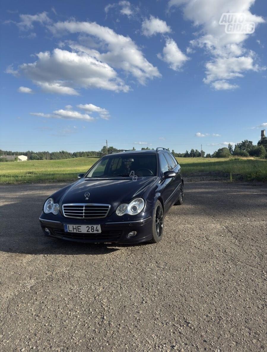 Синий Мерседес C-class All-Terrain 2004 в Молетай, объемом двигателя 2.20 л и пробегом 294 тыс. км за 2700 €, фото 1 на AUTOMOTO.COM.LV