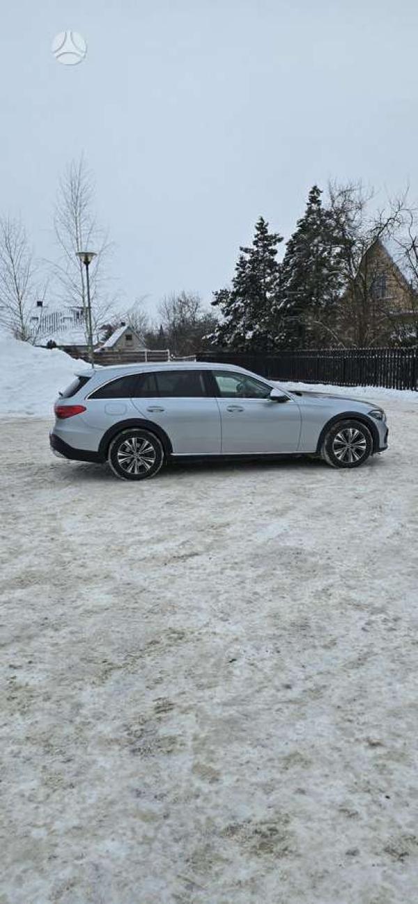 Grey Mercedes-Benz C-class All-Terrain 2022 in Ukmerge, with an engine capacity of 2.00 L and mileage of 23 thousand km for 34500 €, photo 10 on AUTOMOTO.COM.LV