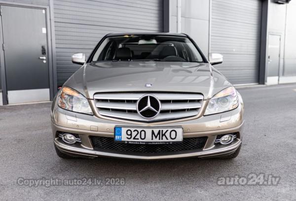 Beige Mercedes-Benz C-Class 2007 in Tallinn, with an engine capacity of 2.10 L and mileage of 159 thousand km for 6999 €, photo 2 on AUTOMOTO.COM.LV