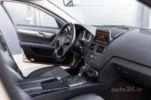 Smilšu krāsa Mercedes-Benz C-Class 2007 Tallina, ar dzinēja tilpumu 2.10 L un nobraukumu 159 tūkst. km par 6999 €, foto 11 vietnē AUTOMOTO.COM.LV