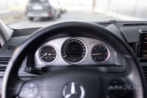 Smilšu krāsa Mercedes-Benz C-Class 2007 Tallina, ar dzinēja tilpumu 2.10 L un nobraukumu 159 tūkst. km par 6999 €, foto 18 vietnē AUTOMOTO.COM.LV