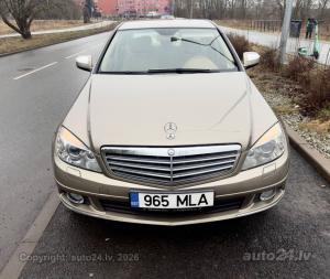 Smilšu krāsa Mercedes-Benz C-Class 2008 Tallina, ar dzinēja tilpumu 2.10 L un nobraukumu 204 tūkst. km par 5999 €, foto 2 vietnē AUTOMOTO.COM.LV
