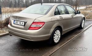 Smilšu krāsa Mercedes-Benz C-Class 2008 Tallina, ar dzinēja tilpumu 2.10 L un nobraukumu 204 tūkst. km par 5999 €, foto 6 vietnē AUTOMOTO.COM.LV