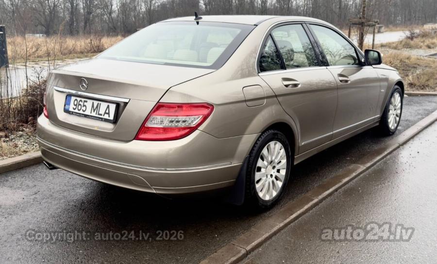 Smilšu krāsa Mercedes-Benz C-Class 2008 Tallina, ar dzinēja tilpumu 2.10 L un nobraukumu 204 tūkst. km par 5999 €, foto 6 vietnē AUTOMOTO.COM.LV