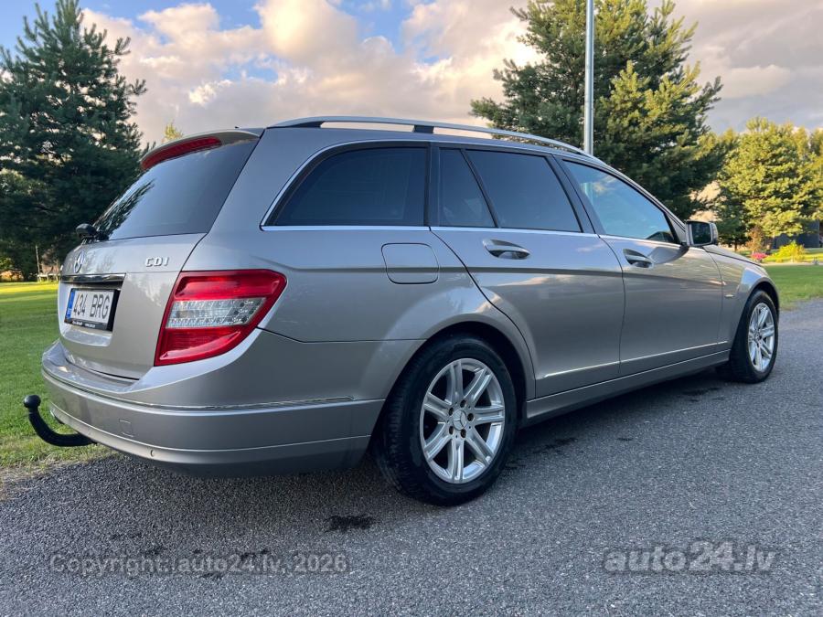 Smilšu krāsa Mercedes-Benz C-Class 2008 Tallina, ar dzinēja tilpumu 2.10 L un nobraukumu 374 tūkst. km par 4999 €, foto 5 vietnē AUTOMOTO.COM.LV