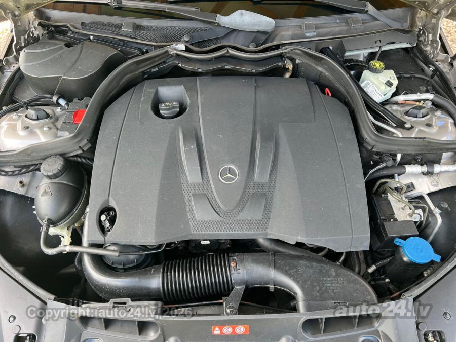 Smilšu krāsa Mercedes-Benz C-Class 2008 Tallina, ar dzinēja tilpumu 2.10 L un nobraukumu 374 tūkst. km par 4999 €, foto 15 vietnē AUTOMOTO.COM.LV