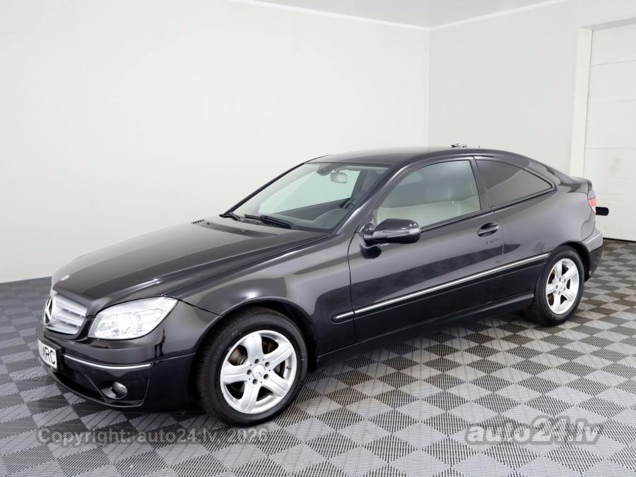 Melns Mercedes-Benz C-Class 2010 Tallina, ar dzinēja tilpumu 2.10 L un nobraukumu 229 tūkst. km par 3199 €, foto 3 vietnē AUTOMOTO.COM.LV