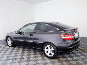 Melns Mercedes-Benz C-Class 2010 Tallina, ar dzinēja tilpumu 2.10 L un nobraukumu 229 tūkst. km par 3199 €, foto 5 vietnē AUTOMOTO.COM.LV