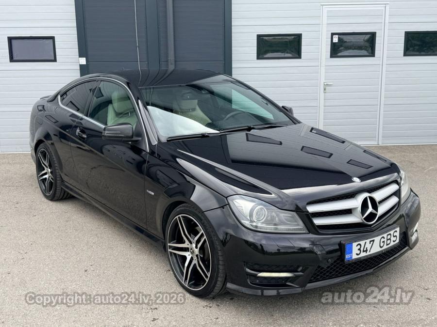 Melns Mercedes-Benz C-Class 2011 Tartu, ar dzinēja tilpumu 2.10 L un nobraukumu 305 tūkst. km par 8999 €, foto 4 vietnē AUTOMOTO.COM.LV