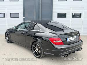 Melns Mercedes-Benz C-Class 2011 Tartu, ar dzinēja tilpumu 2.10 L un nobraukumu 305 tūkst. km par 8999 €, foto 8 vietnē AUTOMOTO.COM.LV