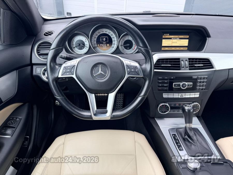 Melns Mercedes-Benz C-Class 2011 Tartu, ar dzinēja tilpumu 2.10 L un nobraukumu 305 tūkst. km par 8999 €, foto 10 vietnē AUTOMOTO.COM.LV