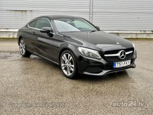 Black Mercedes-Benz C-Class 2016 in Parnu, with an engine capacity of 2.00 L and mileage of 141 thousand km for 17490 €, photo 3 on AUTOMOTO.COM.LV