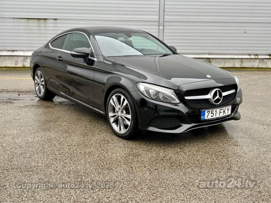 Black Mercedes-Benz C-Class 2016 in Parnu, with an engine capacity of 2.00 L and mileage of 141 thousand km for 17490 €, photo 3 on AUTOMOTO.COM.LV