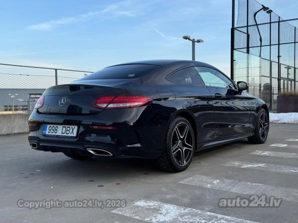 Black Mercedes-Benz C-Class 2019 in Tallinn, with an engine capacity of 1.50 L and mileage of 82 thousand km for 31900 €, photo 5 on AUTOMOTO.COM.LV