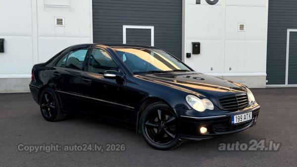Black Mercedes-Benz C-Class 2005 in Tallinn, with an engine capacity of 2.60 L and mileage of 0 thousand km for 3499 €, photo 3 on AUTOMOTO.COM.LV