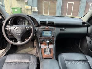 Black Mercedes-Benz C-Class 2005 in Tallinn, with an engine capacity of 1.80 L and mileage of 329 thousand km for 1300 €, photo  on AUTOMOTO.COM.LV