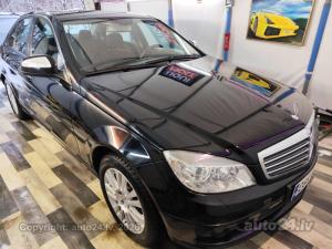 Melns Mercedes-Benz C-Class 2007 Tallina, ar dzinēja tilpumu 1.80 L un nobraukumu 207 tūkst. km par 4299 €, foto 2 vietnē AUTOMOTO.COM.LV