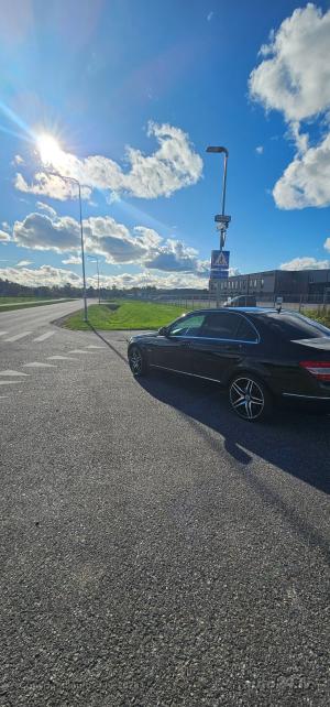 Melns Mercedes-Benz C-Class 2007 Pērnava, ar dzinēja tilpumu 3.00 L un nobraukumu 317 tūkst. km par 6699 €, foto 2 vietnē AUTOMOTO.COM.LV