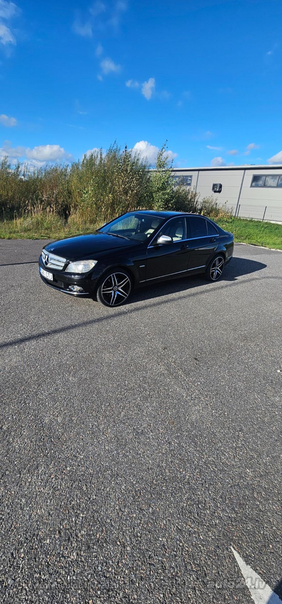 Melns Mercedes-Benz C-Class 2007 Pērnava, ar dzinēja tilpumu 3.00 L un nobraukumu 317 tūkst. km par 6699 €, foto 7 vietnē AUTOMOTO.COM.LV
