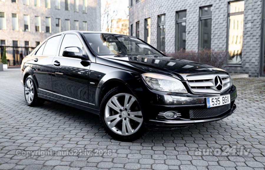 Черный Мерседес Ц-Класс 2007 в Таллин, объемом двигателя 2.10 л и пробегом 377 тыс. км за 3790 €, фото 1 на AUTOMOTO.COM.LV