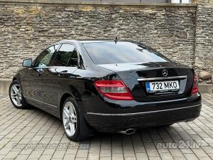 Black Mercedes-Benz C-Class 2007 in Tallinn, with an engine capacity of 1.80 L and mileage of 262 thousand km for 5400 €, photo 7 on AUTOMOTO.COM.LV