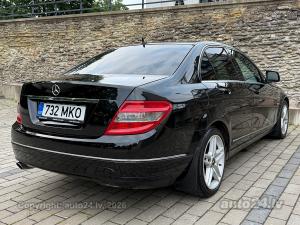 Black Mercedes-Benz C-Class 2007 in Tallinn, with an engine capacity of 1.80 L and mileage of 262 thousand km for 5400 €, photo 9 on AUTOMOTO.COM.LV