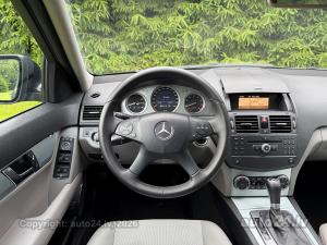Black Mercedes-Benz C-Class 2007 in Tallinn, with an engine capacity of 1.80 L and mileage of 262 thousand km for 5400 €, photo 17 on AUTOMOTO.COM.LV