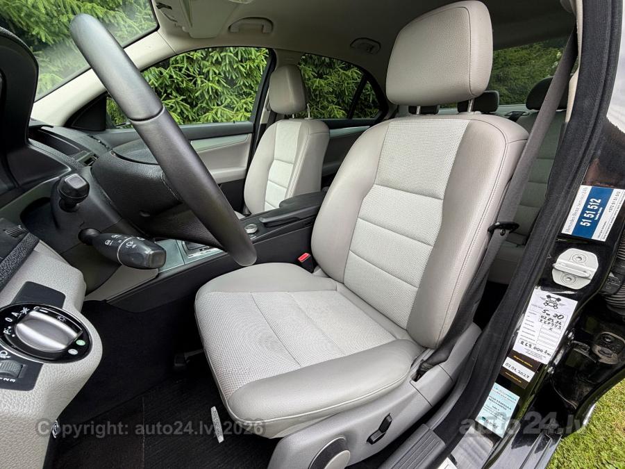 Black Mercedes-Benz C-Class 2007 in Tallinn, with an engine capacity of 1.80 L and mileage of 262 thousand km for 5400 €, photo 18 on AUTOMOTO.COM.LV