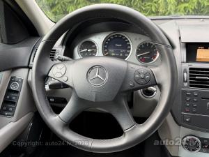 Black Mercedes-Benz C-Class 2007 in Tallinn, with an engine capacity of 1.80 L and mileage of 262 thousand km for 5400 €, photo 22 on AUTOMOTO.COM.LV
