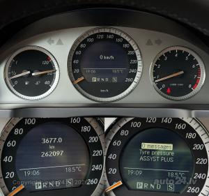 Black Mercedes-Benz C-Class 2007 in Tallinn, with an engine capacity of 1.80 L and mileage of 262 thousand km for 5400 €, photo 24 on AUTOMOTO.COM.LV