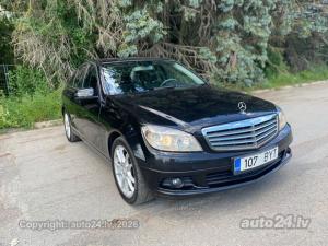 Melns Mercedes-Benz C-Class 2010 Tallina, ar dzinēja tilpumu 2.10 L un nobraukumu 315 tūkst. km par 6410 €, foto  vietnē AUTOMOTO.COM.LV