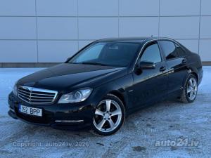 Melns Mercedes-Benz C-Class 2011 Tartu, ar dzinēja tilpumu 2.10 L un nobraukumu 320 tūkst. km par 6500 €, foto  vietnē AUTOMOTO.COM.LV