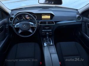 Melns Mercedes-Benz C-Class 2011 Tartu, ar dzinēja tilpumu 2.10 L un nobraukumu 320 tūkst. km par 6500 €, foto 8 vietnē AUTOMOTO.COM.LV