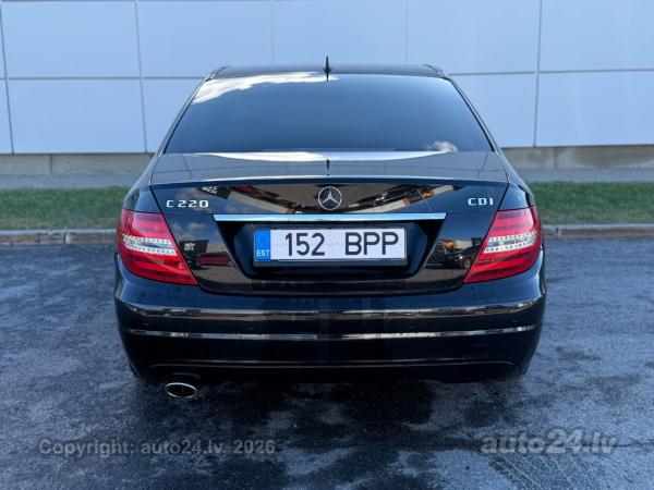 Melns Mercedes-Benz C-Class 2011 Tartu, ar dzinēja tilpumu 2.10 L un nobraukumu 320 tūkst. km par 5500 €, foto 5 vietnē AUTOMOTO.COM.LV