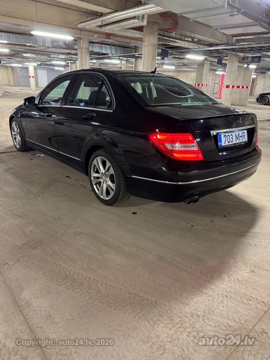 Black Mercedes-Benz C-Class 2012 in Tallinn, with an engine capacity of 1.80 L and mileage of 176 thousand km for 8000 €, photo 5 on AUTOMOTO.COM.LV