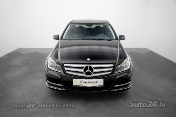 Black Mercedes-Benz C-Class 2012 in Tallinn, with an engine capacity of 1.80 L and mileage of 149 thousand km for 9999 €, photo 2 on AUTOMOTO.COM.LV