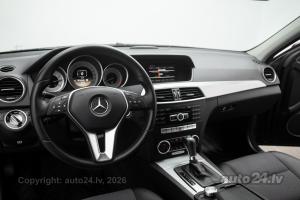 Black Mercedes-Benz C-Class 2012 in Tallinn, with an engine capacity of 1.80 L and mileage of 149 thousand km for 9999 €, photo 8 on AUTOMOTO.COM.LV