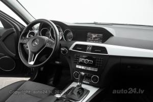 Black Mercedes-Benz C-Class 2012 in Tallinn, with an engine capacity of 1.80 L and mileage of 149 thousand km for 9999 €, photo 13 on AUTOMOTO.COM.LV