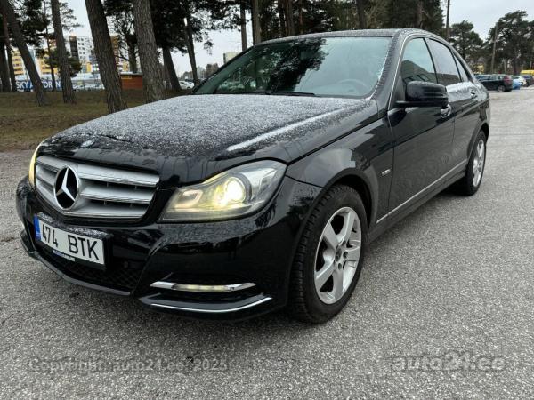 Black Mercedes-Benz C-Class 2013 in Tallinn, with an engine capacity of 2.10 L and mileage of 322 thousand km for 6950 €, photo 1 on AUTOMOTO.COM.LV