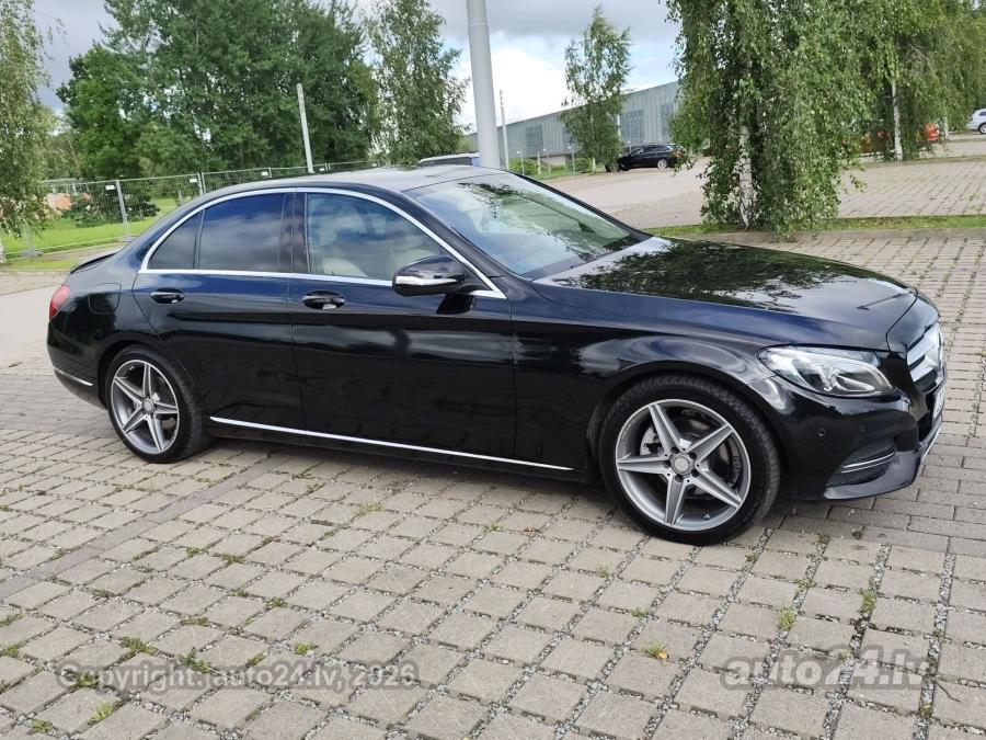 Black Mercedes-Benz C-Class 2014 in Tartu, with an engine capacity of 2.10 L and mileage of 180 thousand km for 12700 €, photo 11 on AUTOMOTO.COM.LV