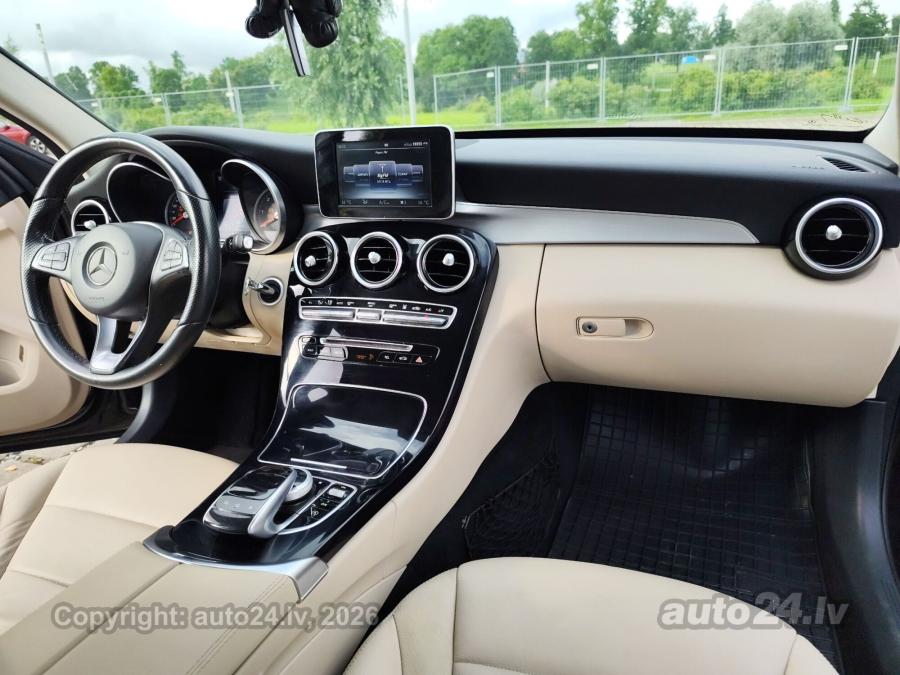 Black Mercedes-Benz C-Class 2014 in Tartu, with an engine capacity of 2.10 L and mileage of 180 thousand km for 12700 €, photo 15 on AUTOMOTO.COM.LV